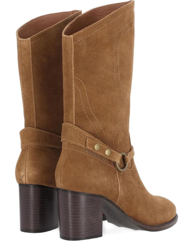 Botas-De-Mujer-CHIKA10-ESPUELA-05-CUERO-TAN