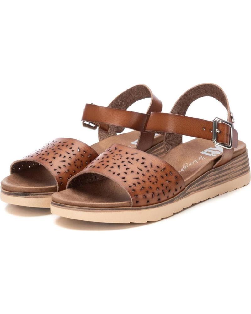 Sandalias De Mujer XTI SANDALIA TROQUELADA MARRóN
