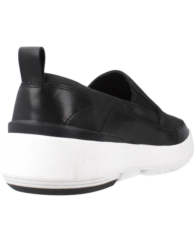 Deportivas-De-Mujer-CLARKS-TRI-FLASH-STEP-NEGRO